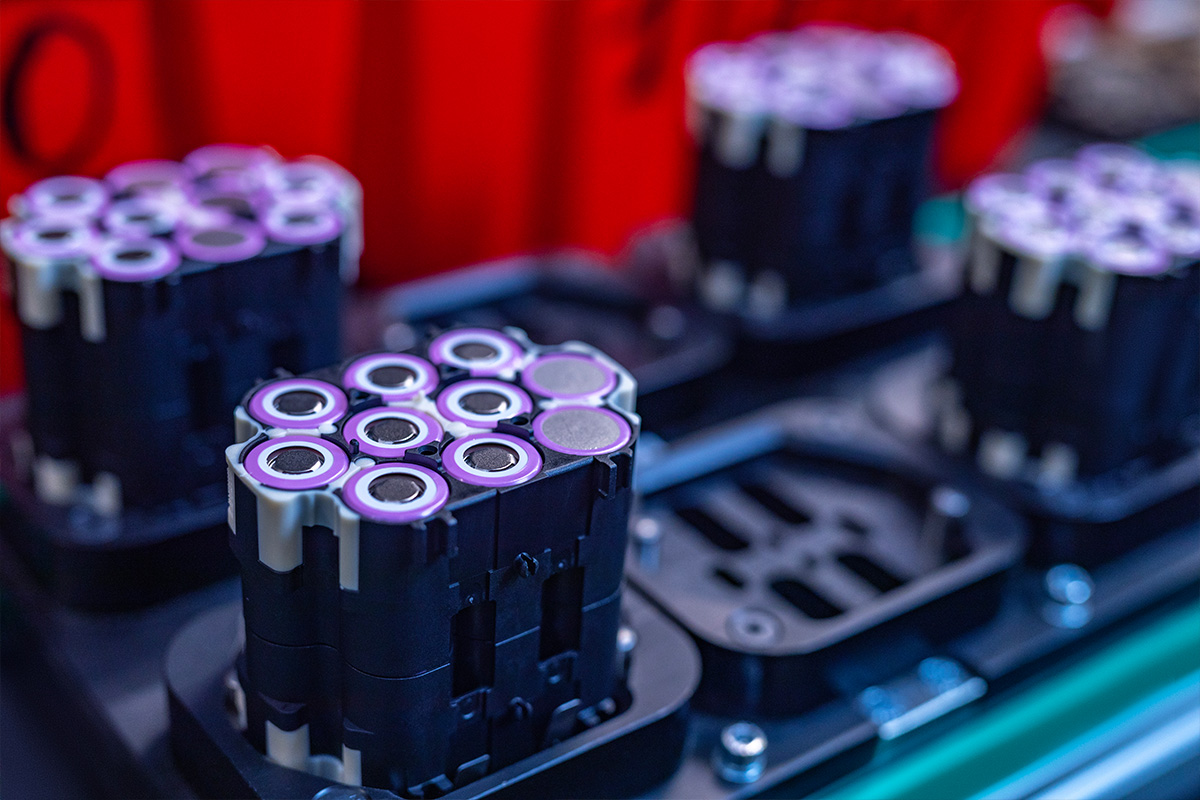 Lithium-ion battery chemistry - EMBS