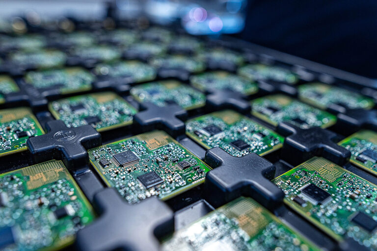 What is a Battery Management System? BMS Functions - EMBS