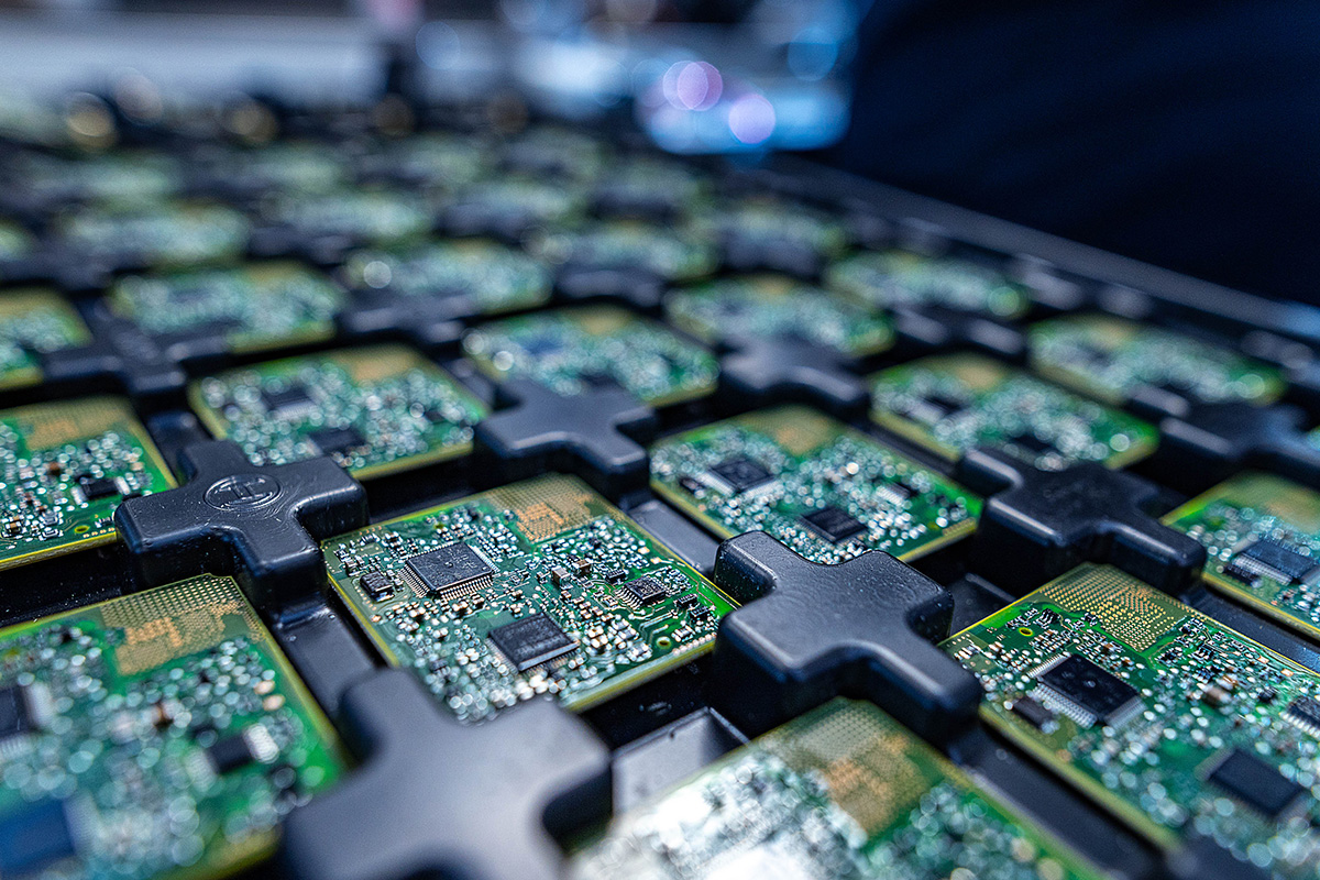 Li-ion Batteries Design: Mechanical, Electronical - EMBS